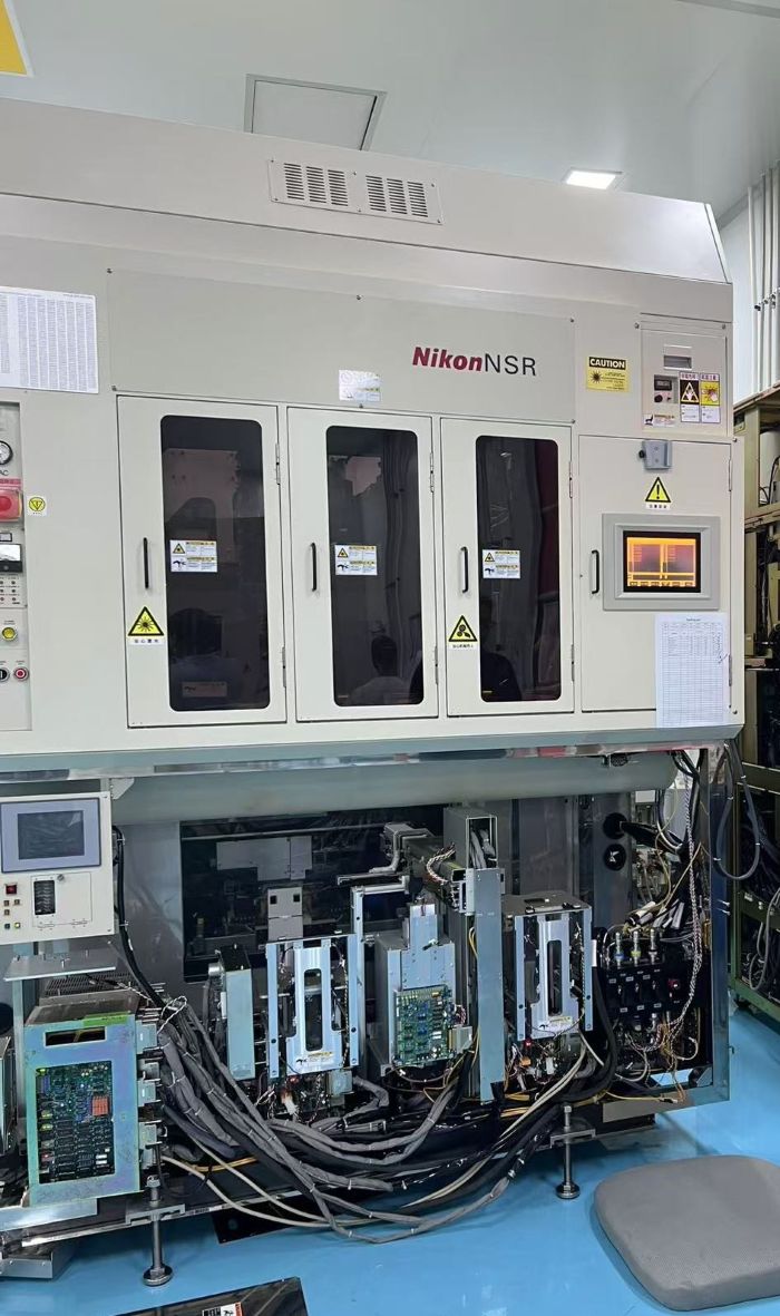 Nikon NSR 2205 i14e2 i-line stepper for sale