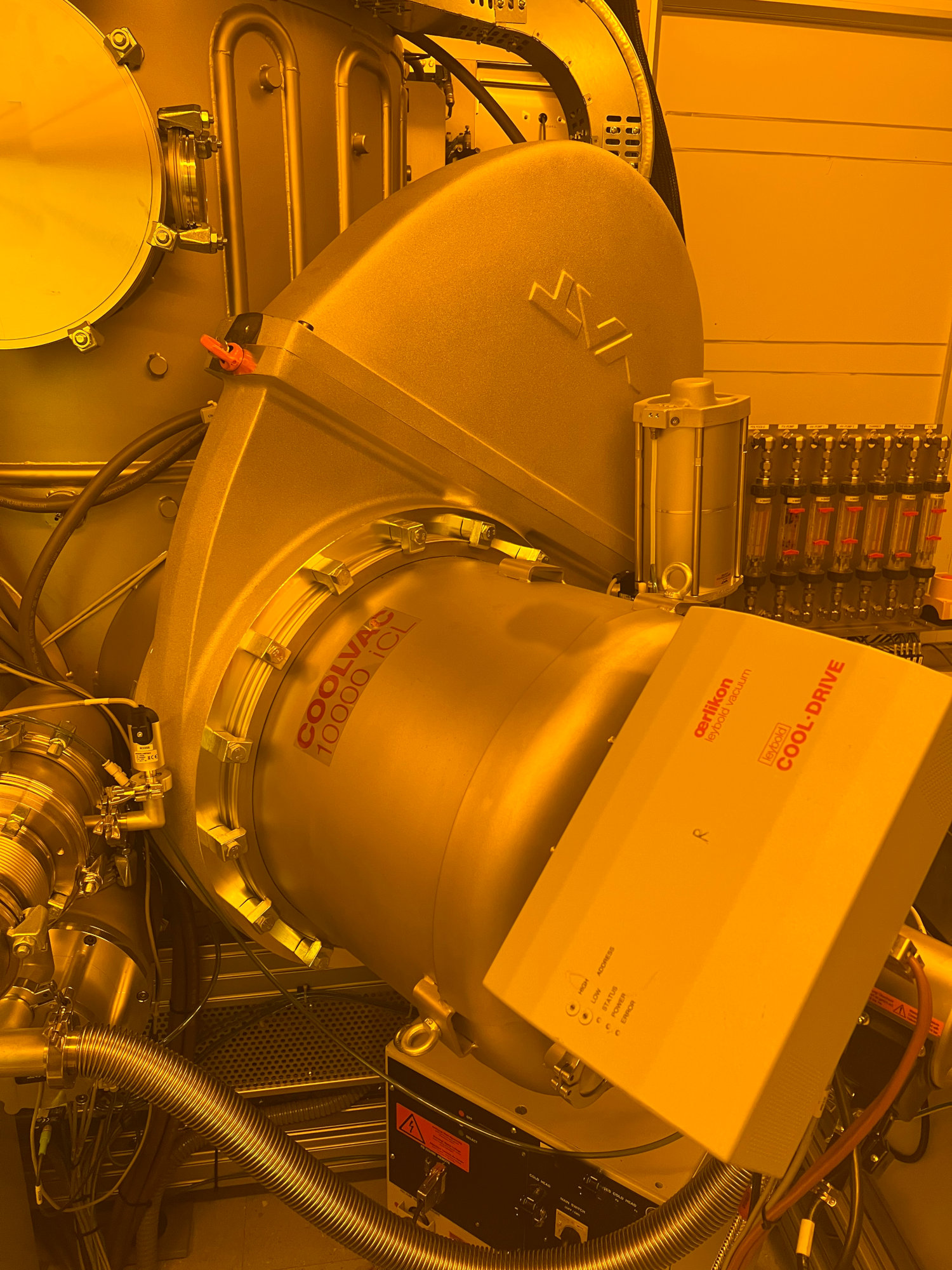 Evatec BAK 901HP Vacuum Evaporator for sale